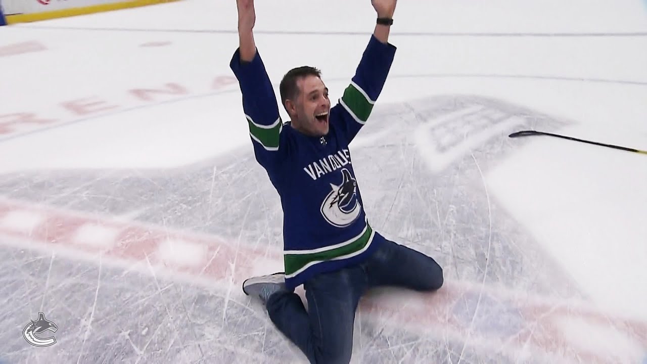 Canucks Fan Wins Brand New Toyota Car (Jan. 18, 2023) - YouTube