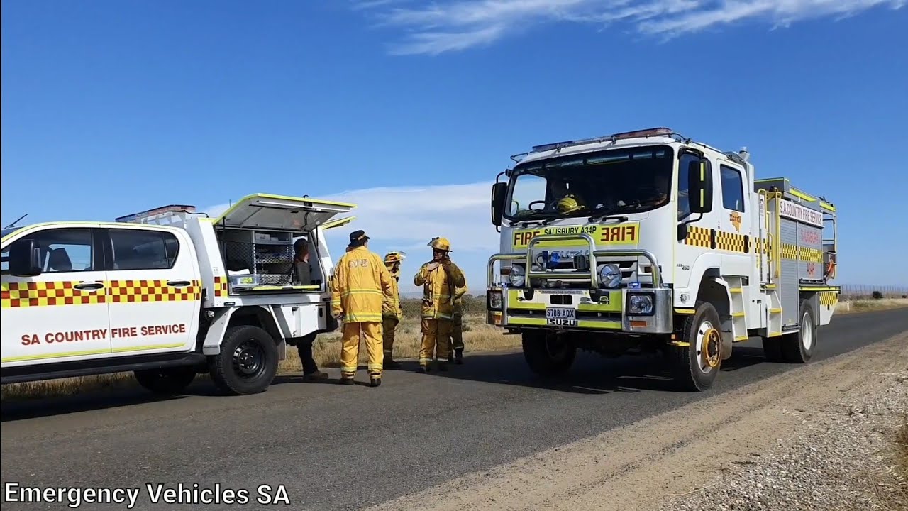 SA Country Fire Service trucks extinguishing grass and rubbish fire ...