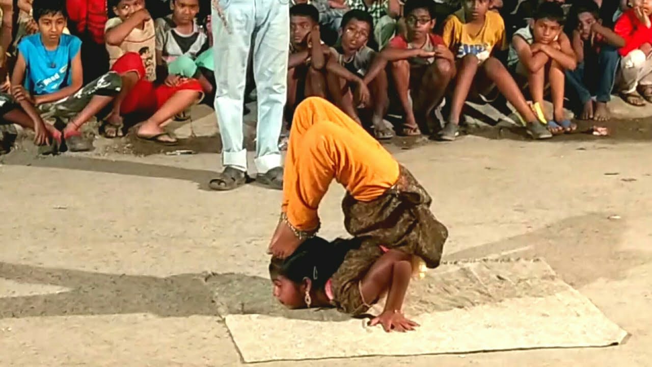 Indian amazing Street performance - YouTube