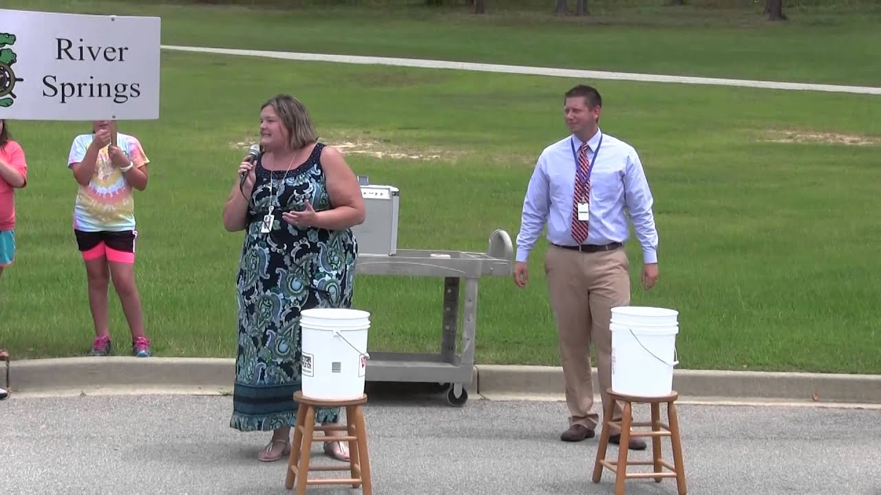 River Springs Elementary's ALS Ice Bucket Challenge - YouTube