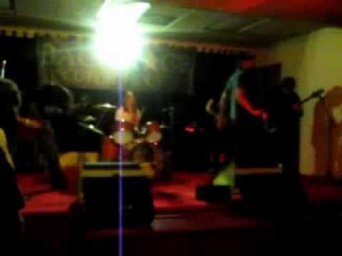 7 Feet Under - YouTube