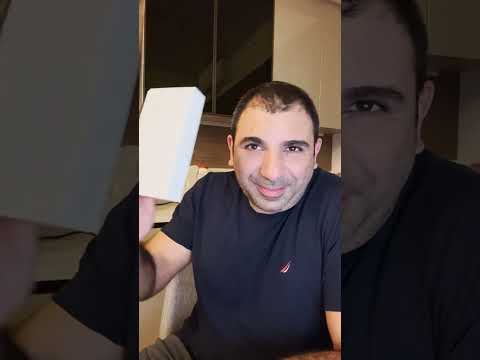 Verdiği Hediyenin Peşini Bırakmayan Babalar