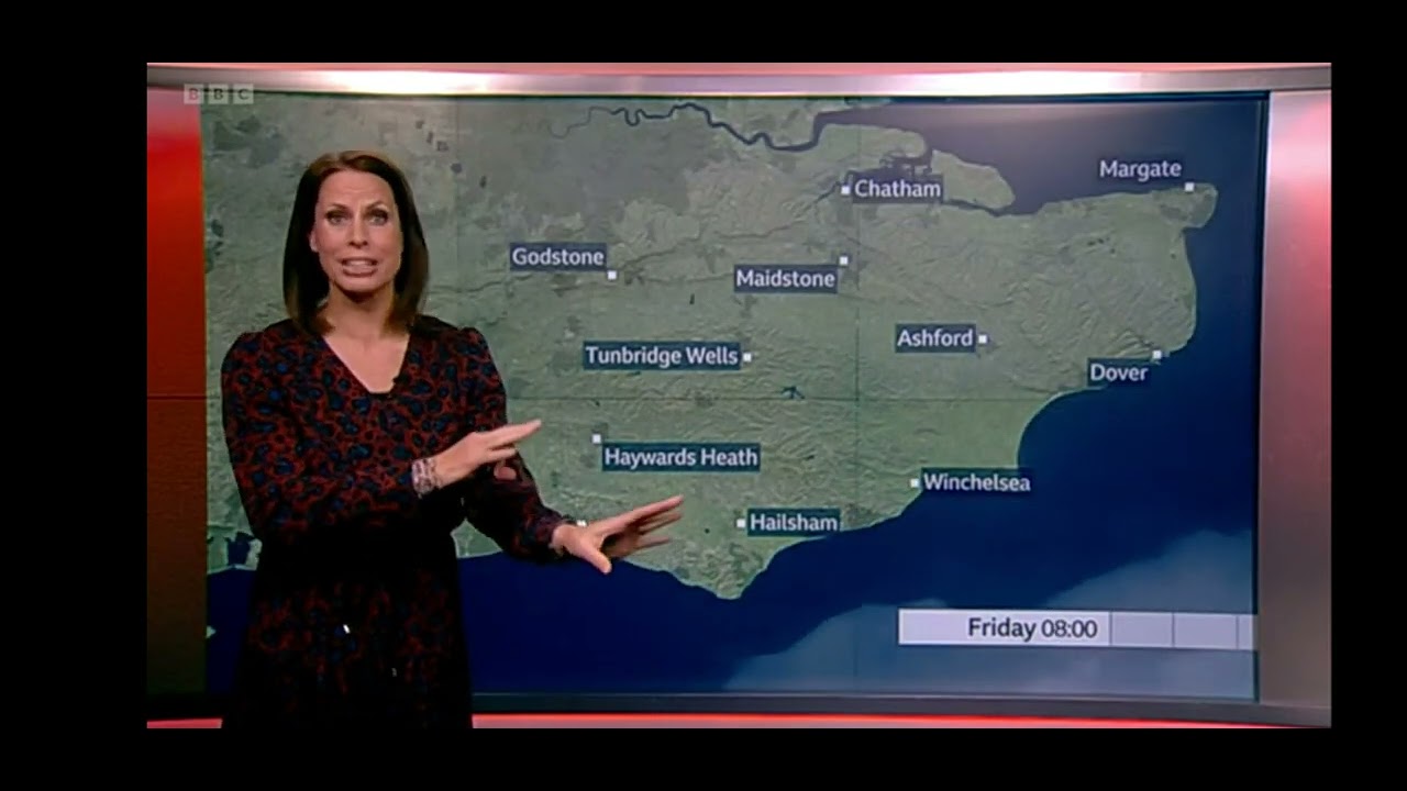 Naughty Nina nightly weather ! - YouTube