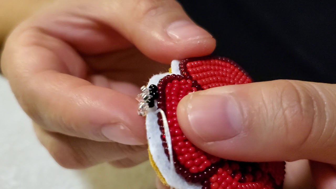 wrap around edging - beading tutorial - YouTube