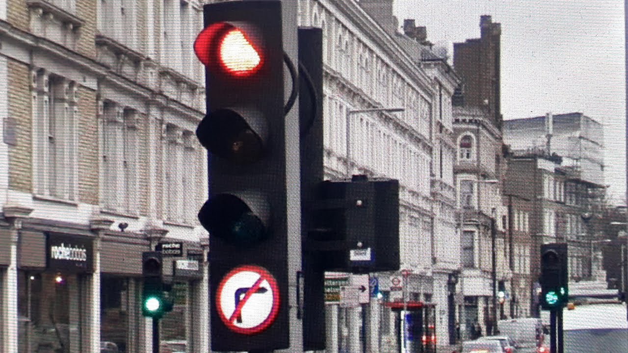 British Traffic Lights 65 - YouTube