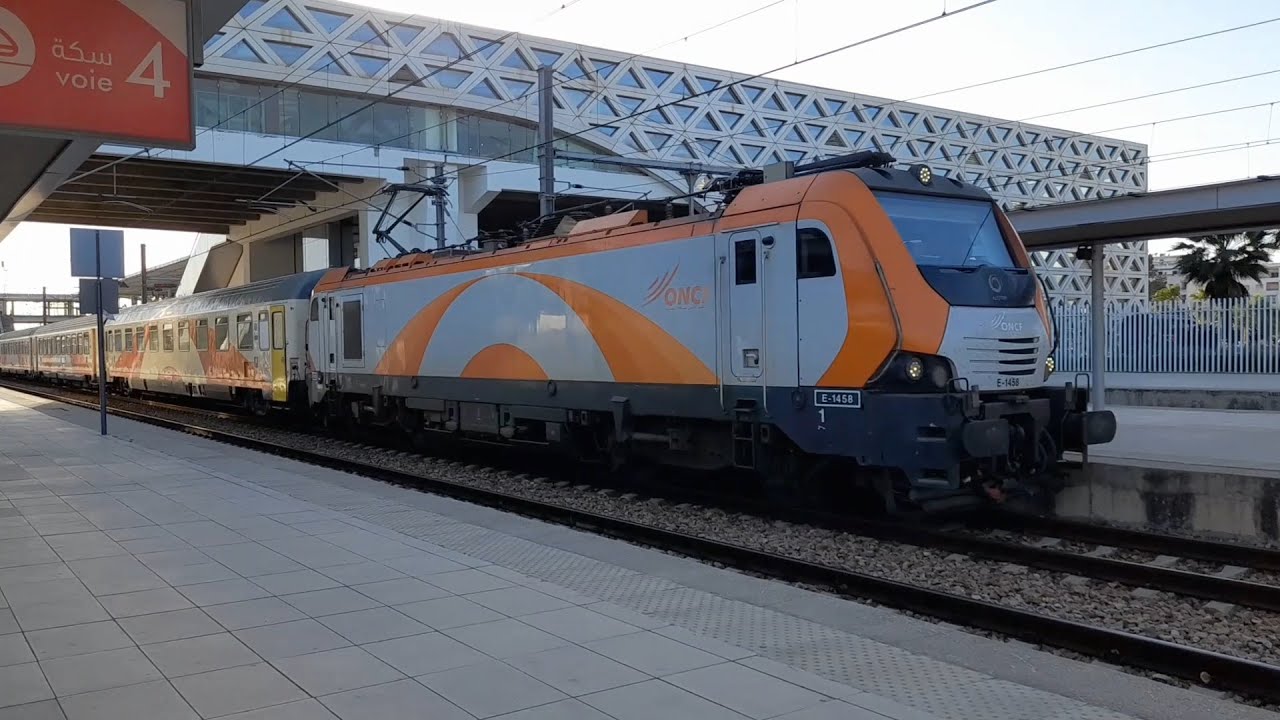 Alstom E-1458 assurant Al Atlas N°155 vers Tanger Ville. - YouTube