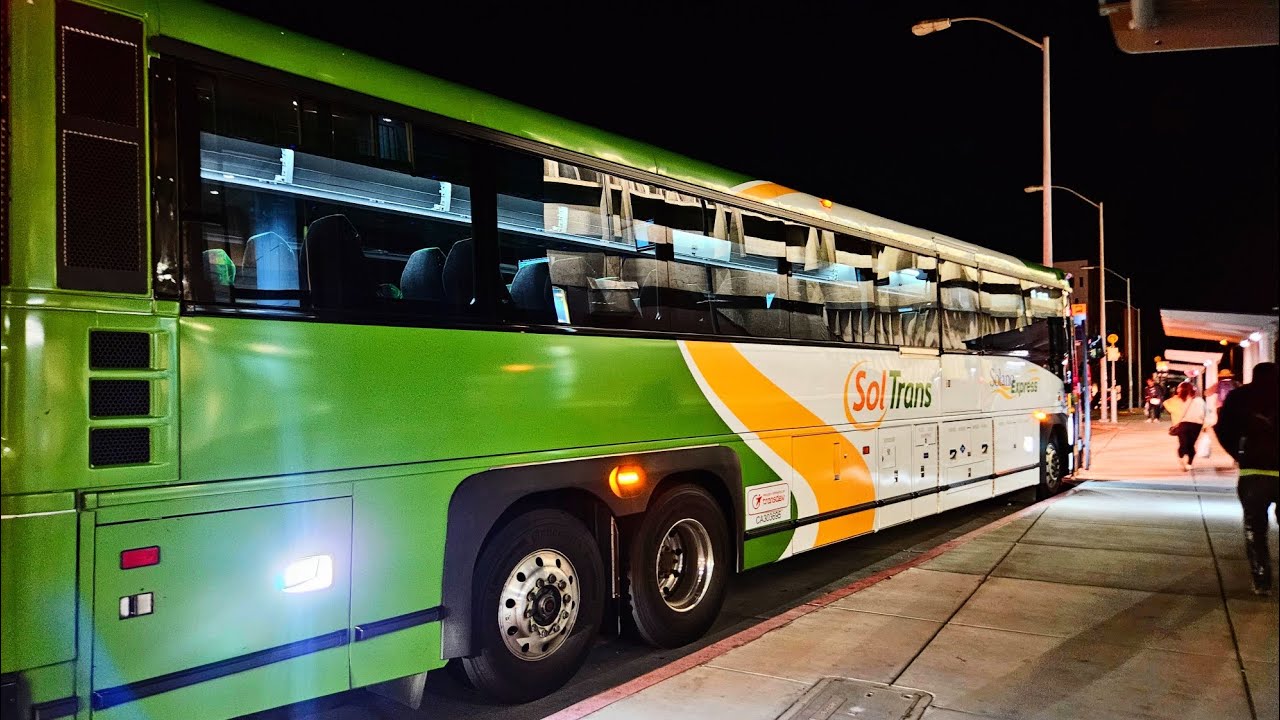 SolTrans | 2022 MCI D4500CT CNG No. 5118 on the Green Line. - YouTube