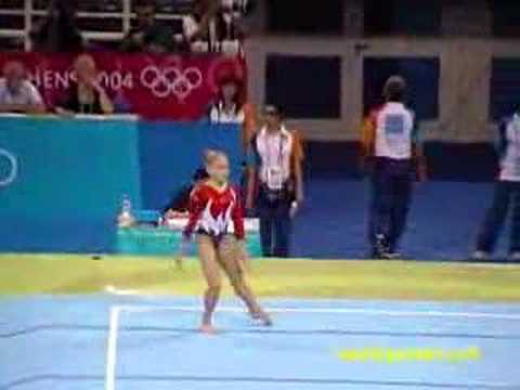 Courtney McCool 2004 Olympics Qualifications Floor