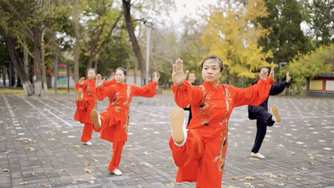 Chinese Morning Exercises #Film4Health - YouTube