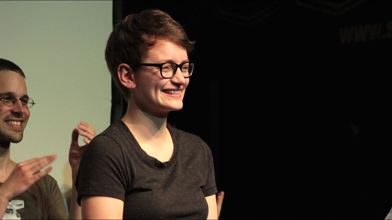 'Street Art in Athen' - Julia Tulke beim #6 Science Slam Potsdam - YouTube