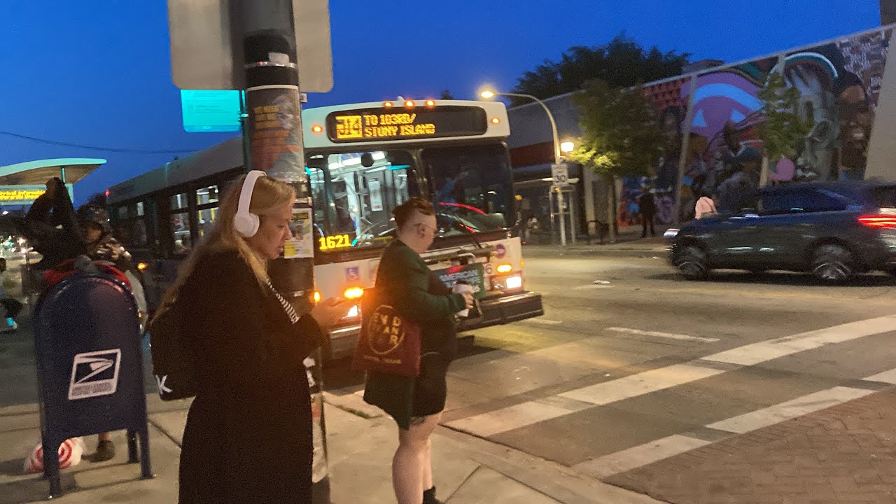CTA Bus Ride J14 Jeffrey Jump From Washington/State To 71st/Jeffrey CTA ...