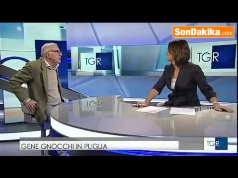 İtalyan Şovmenden Kadın Spikeri Şoke Eden Öpücük