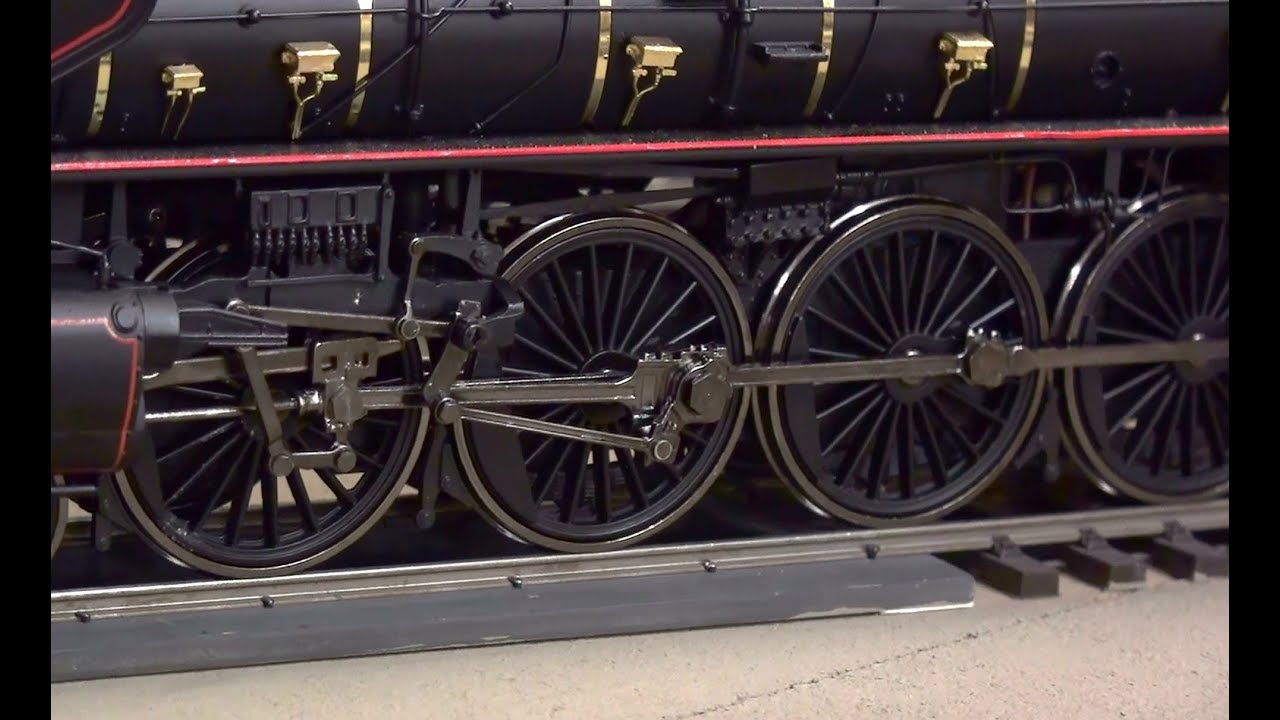 Dampflok 241-A-65 Im Original und als Modell ein Traum von Lok-Zug ...