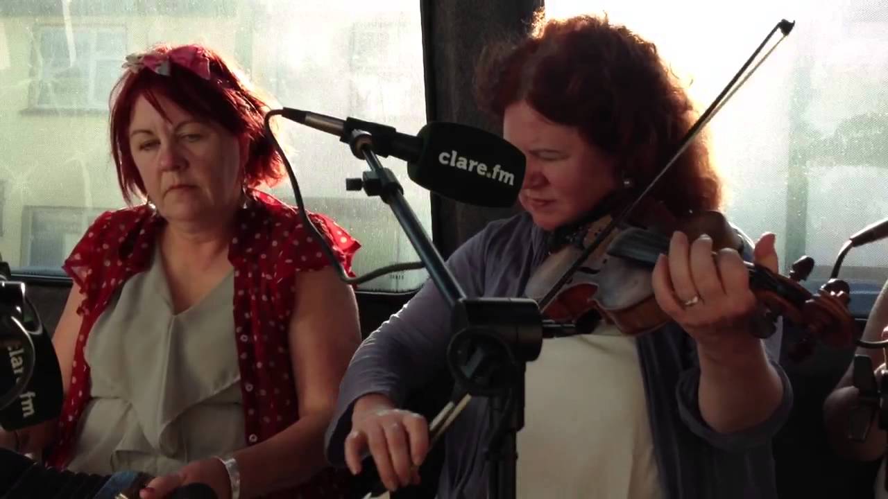 Clare FM - Willie Clancy Festival 2013 - Clip 11 - YouTube