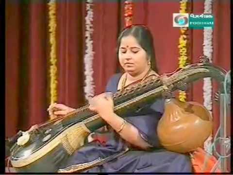 E Gayathri-Veena-Concert-2-Podhigai TV