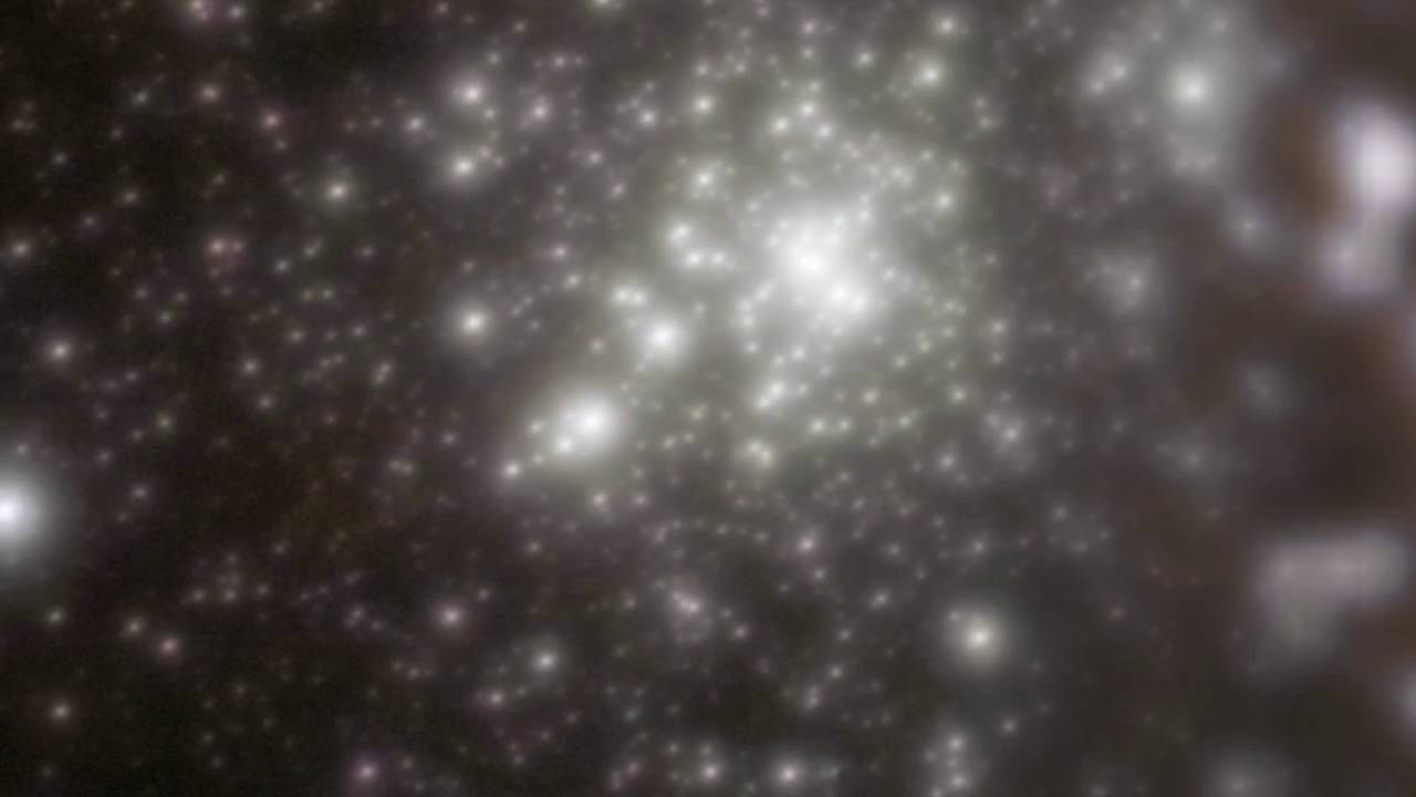 Zooming Into Star Cluster RMC 136a [720p] - YouTube
