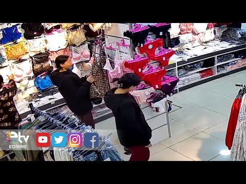 İÇ ÇAMAŞIRI HIRSIZLIĞI KAMERADA: GÜLEREK GİRDİLER ÇALARAK ÇIKTILAR
