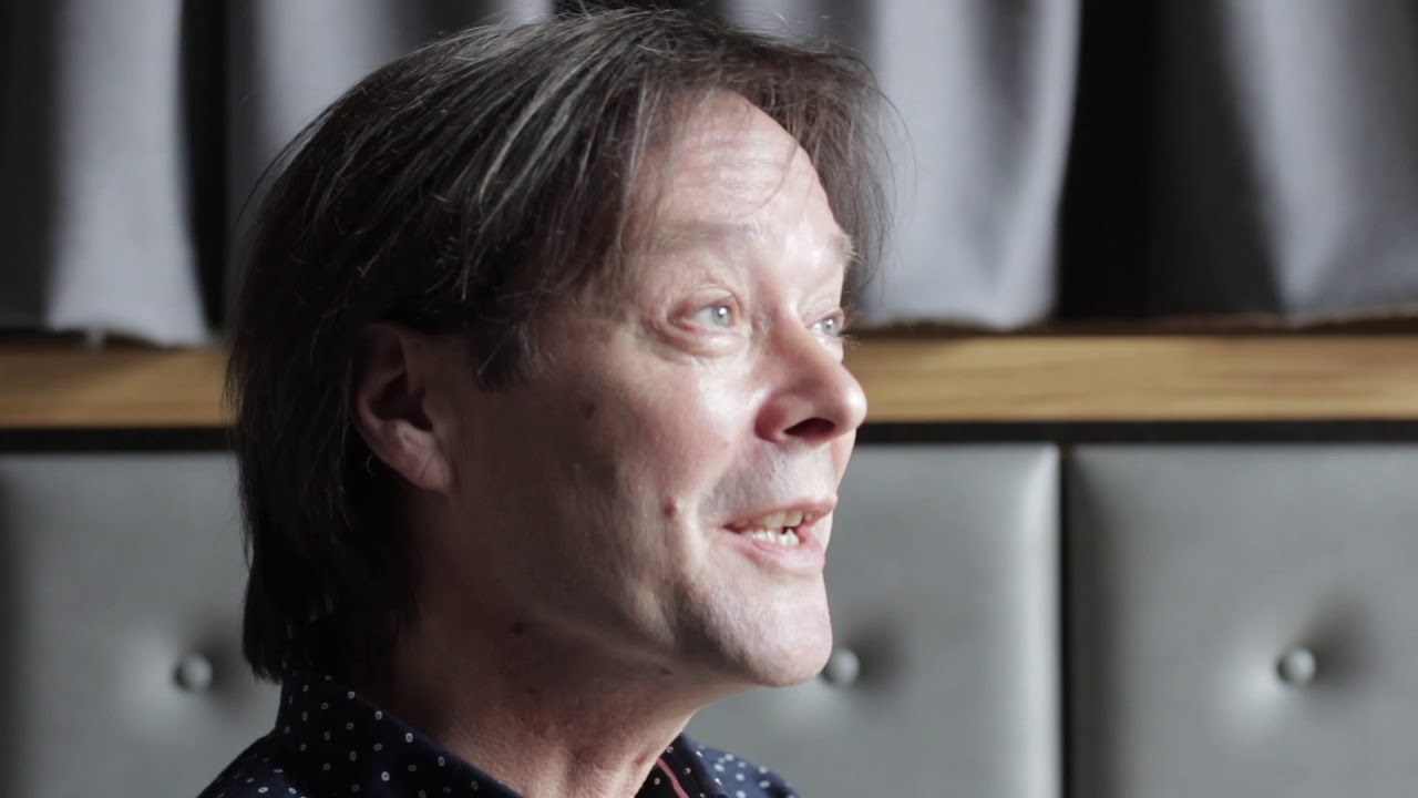 #MeetAuthor Simon Darlow - YouTube