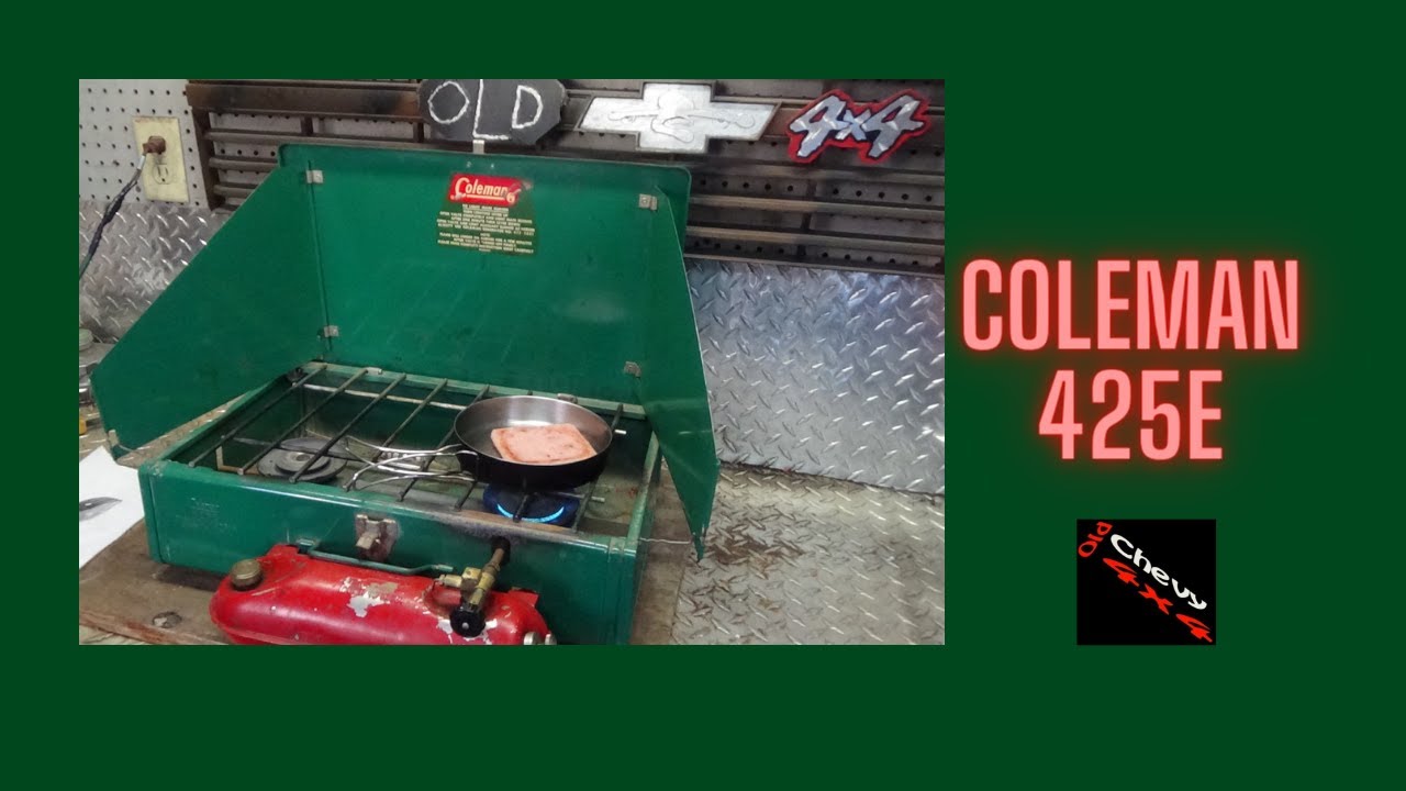 Vintage Coleman 425E Stove - YouTube