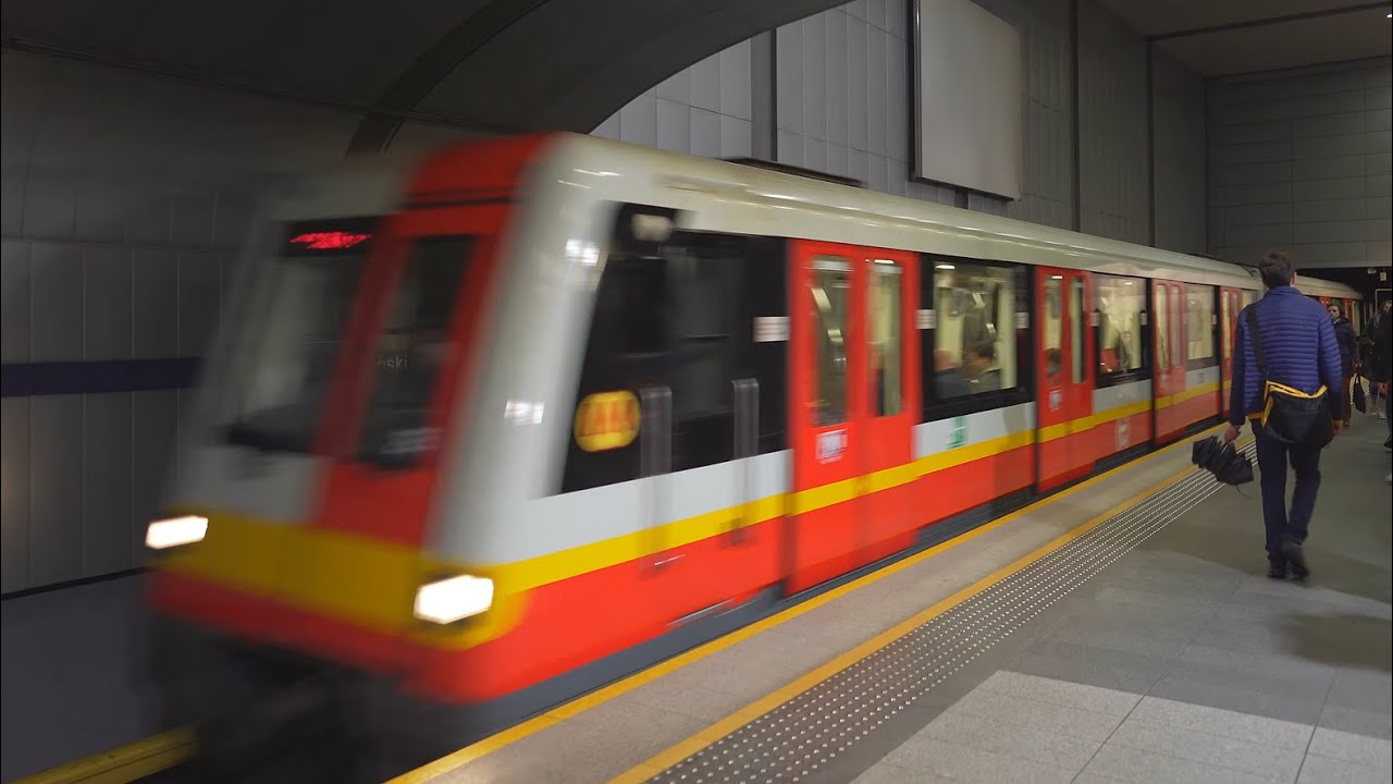 Poland, Warsaw, Metro night ride from Dworzec Gdański to Świętokrzyska ...