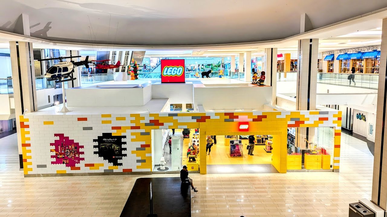 The West Edmonton Mall LEGO Store - YouTube