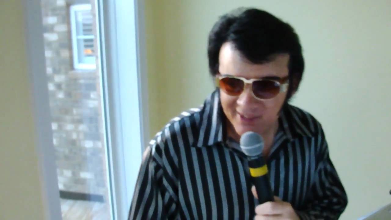 David Lee singing Crying In The Chapel in the style of Elvis - YouTube