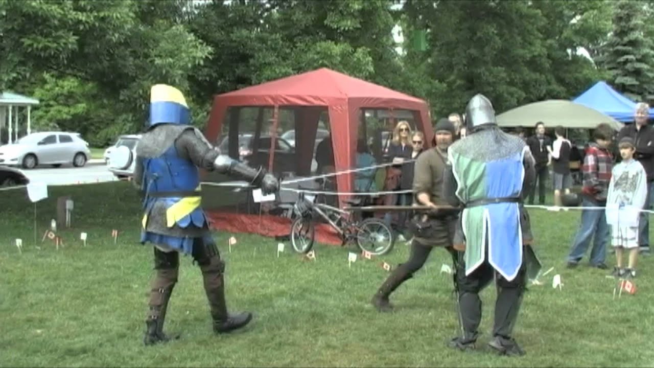 Real Sword Fights at Rockin Royalty - YouTube