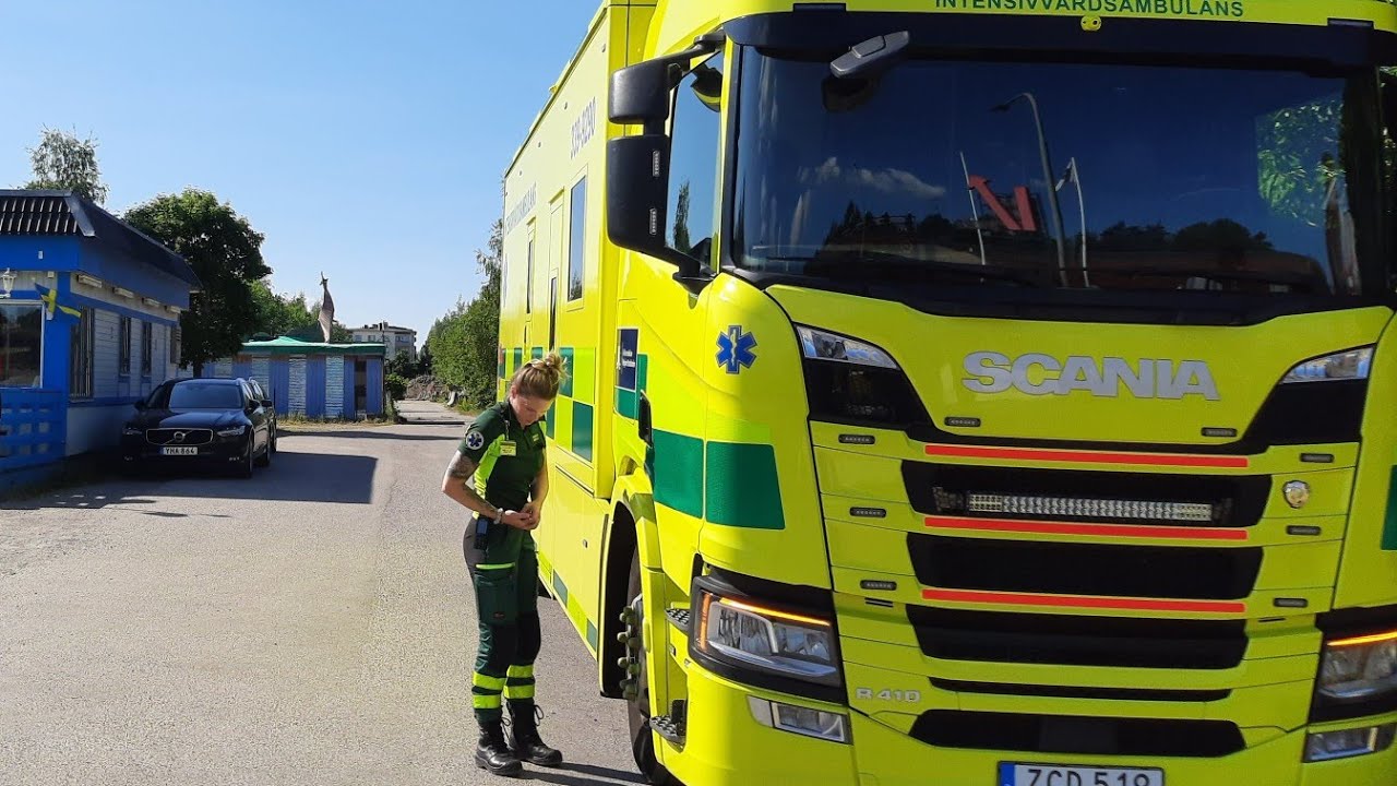 Ambulance Ride Along #10 with the 18 tons Mobil Intensive Care Unit ...
