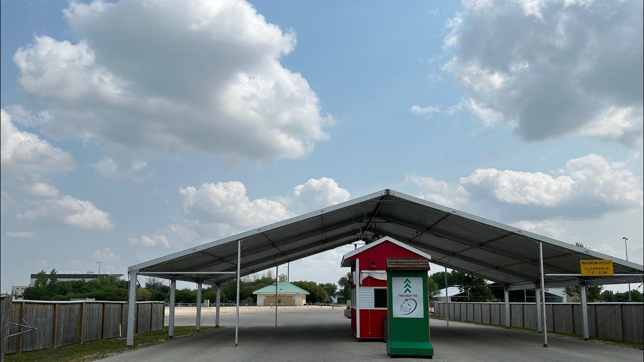 Manitoba Harness Racing At The Loop (Winnipeg, MB) - YouTube