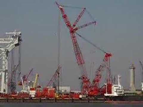 PTC Mammoet Test Lift - YouTube