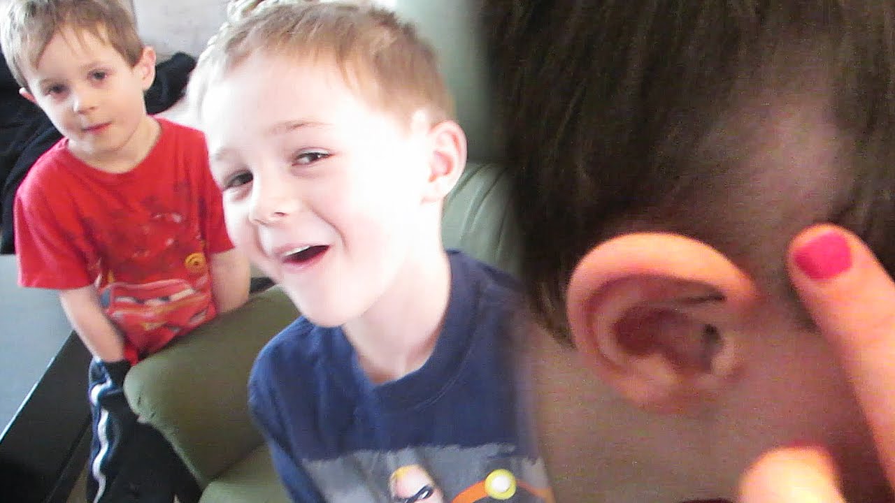 KIDS SHAVE THEIR OWN HEADS WITH RAZOR! - YouTube