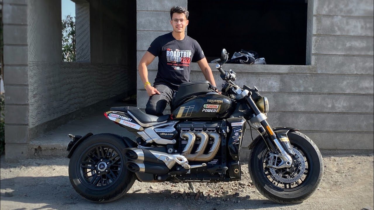 Riding 2500 CC Triumph Rocket 3r 🚀 - Torque Monster 🔥 | Mumbai to ...