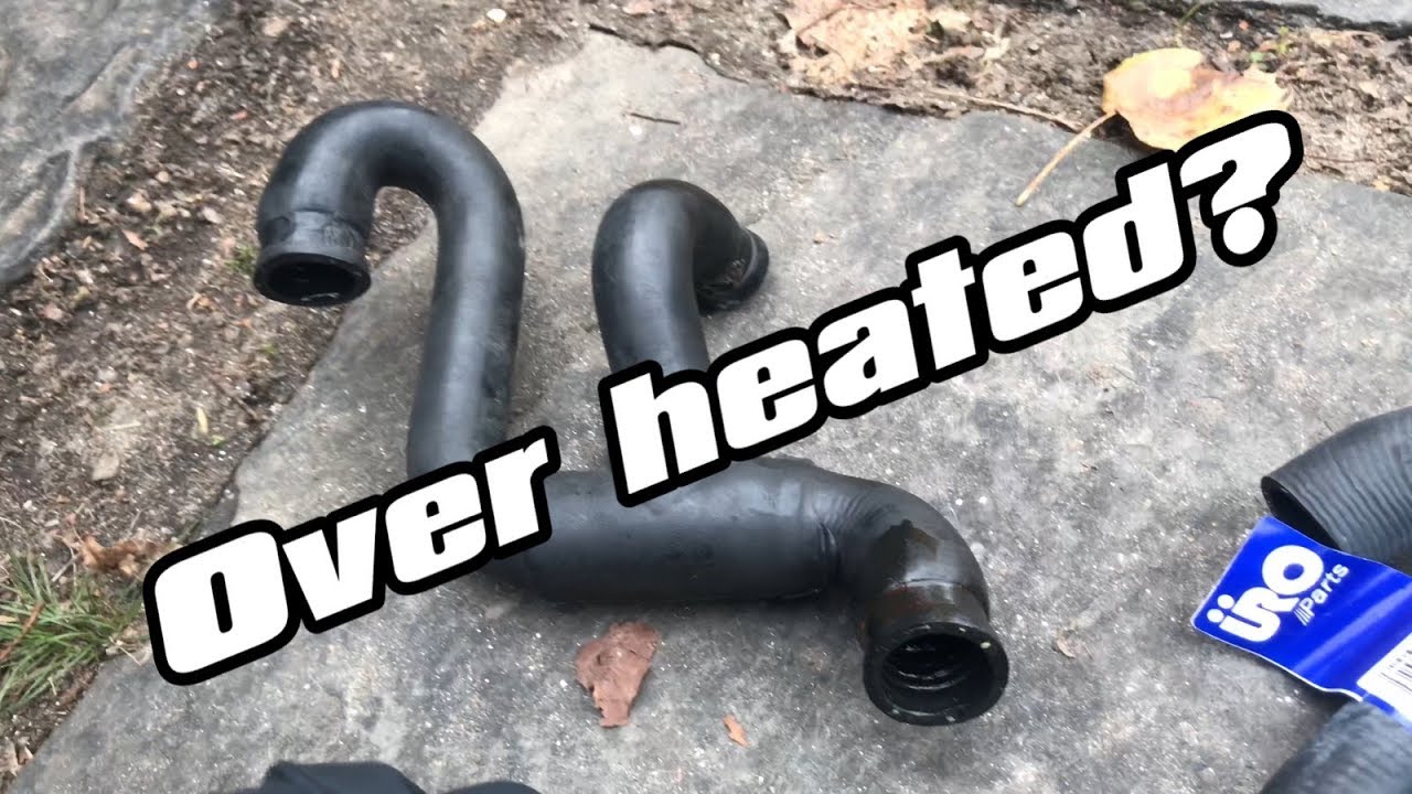 E34 Weird Coolant Leak - YouTube