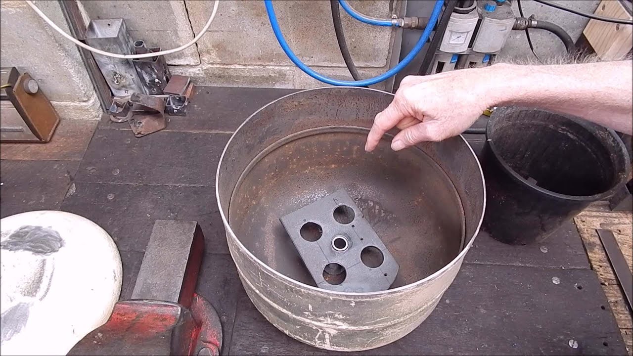 Making a metal melting furnace from a 10 kg LPG gas cylinder - part 2 ...