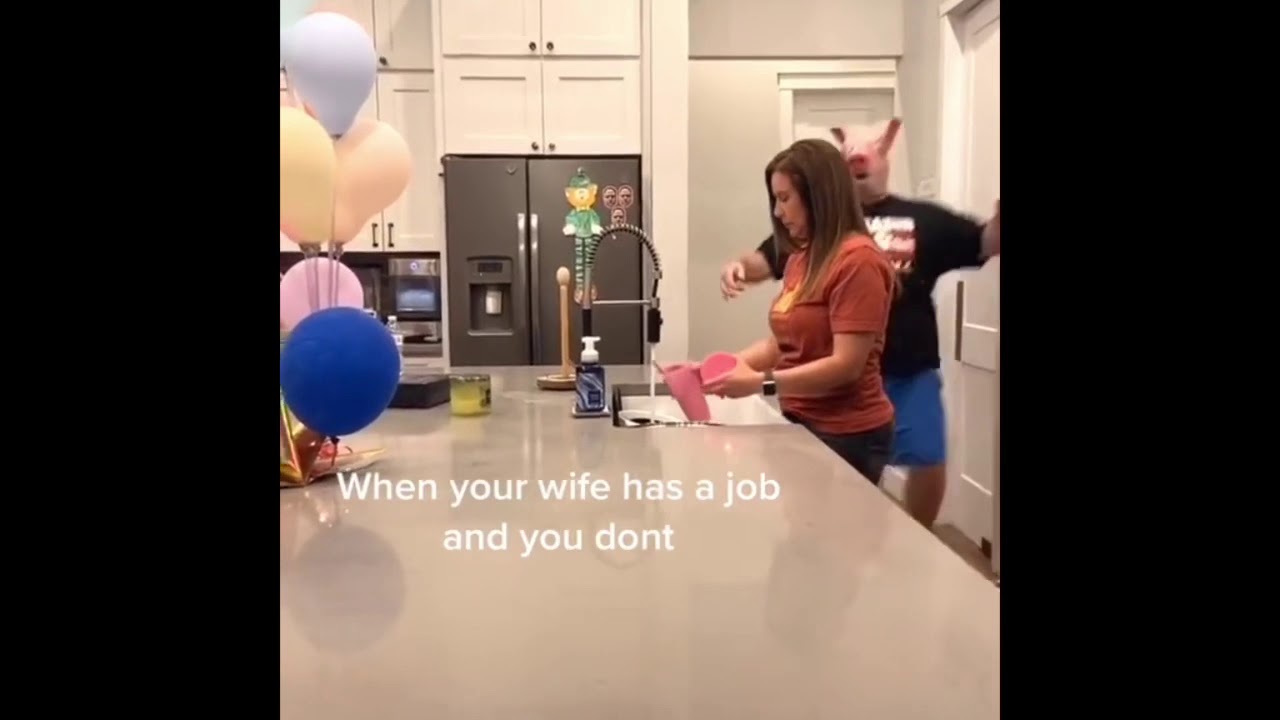 Work Distractions (working from home) Workdistractions TikTok ...