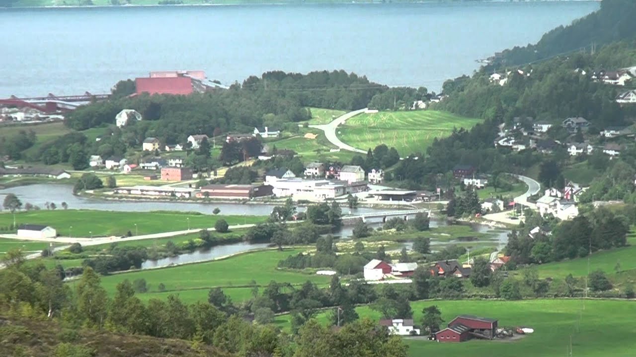 Åheim sett fra Kvilehytta - YouTube