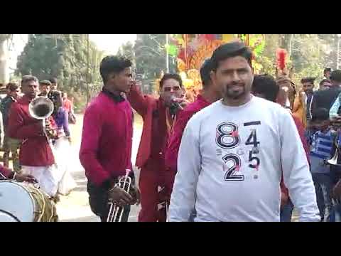 nishu chutki rayise vali police choke ke samne  rayise 9012162690 9639162690