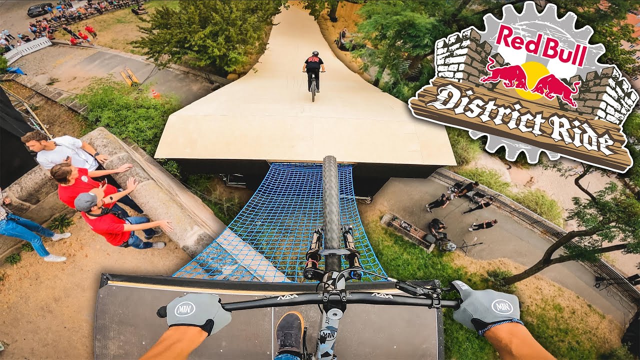 HUGE URBAN MTB SLOPESTYLE COURSE! - RedBull DISTRICT RIDE 2022 Part1 ...