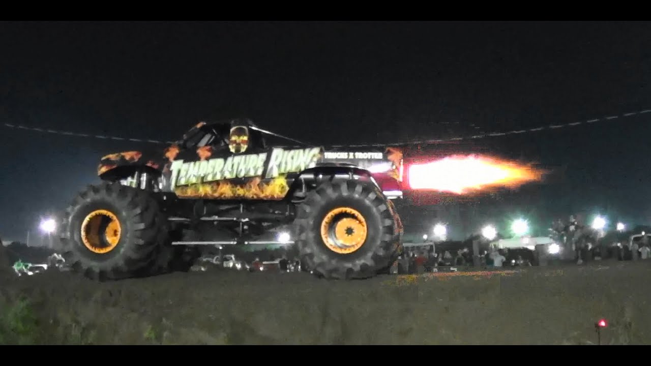 TEMPARATURE RISING...JET MONSTER TRUCK...@ Bithlo Mud Racing 10-18-2014 ...