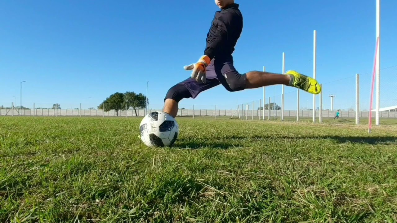 TECNICA DE SAQUE BAJO (SAQUE DE META) - YouTube