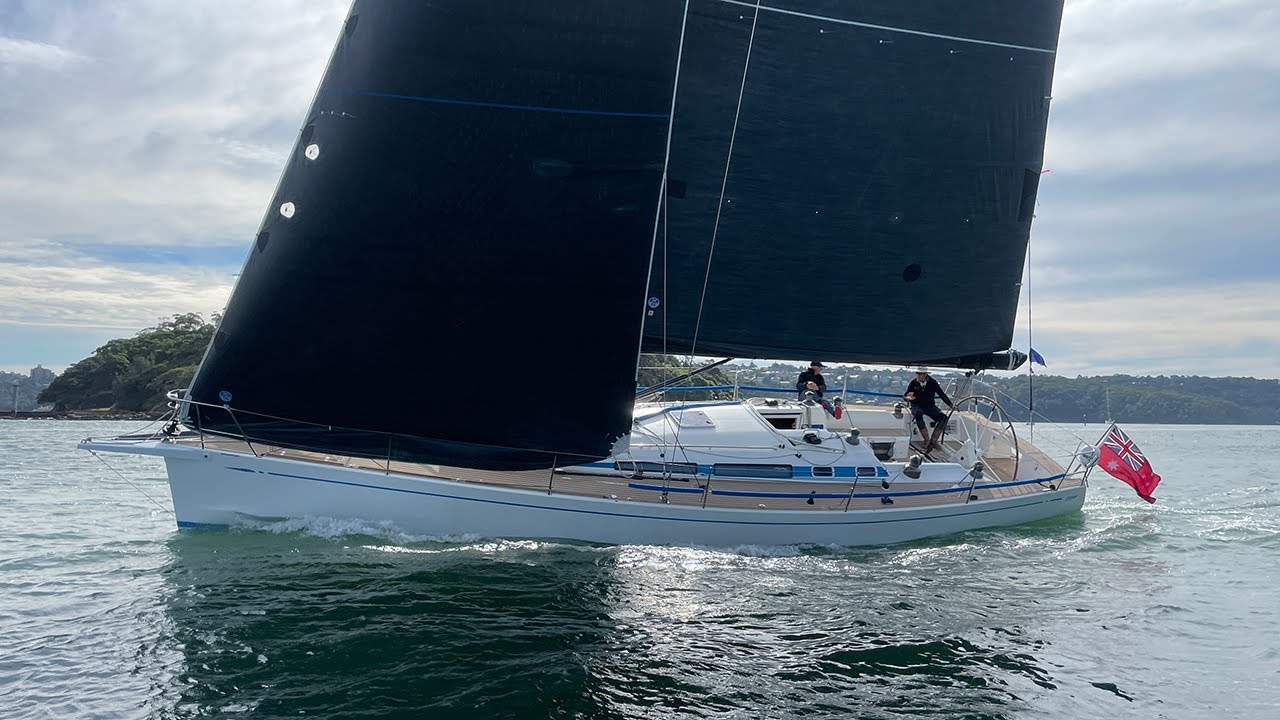 Nautor Swan 45 'Amazingrace' - YouTube