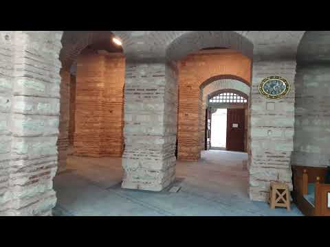 Molla Fenari İsa Camii  (Lips Manastırı Kilisesi)