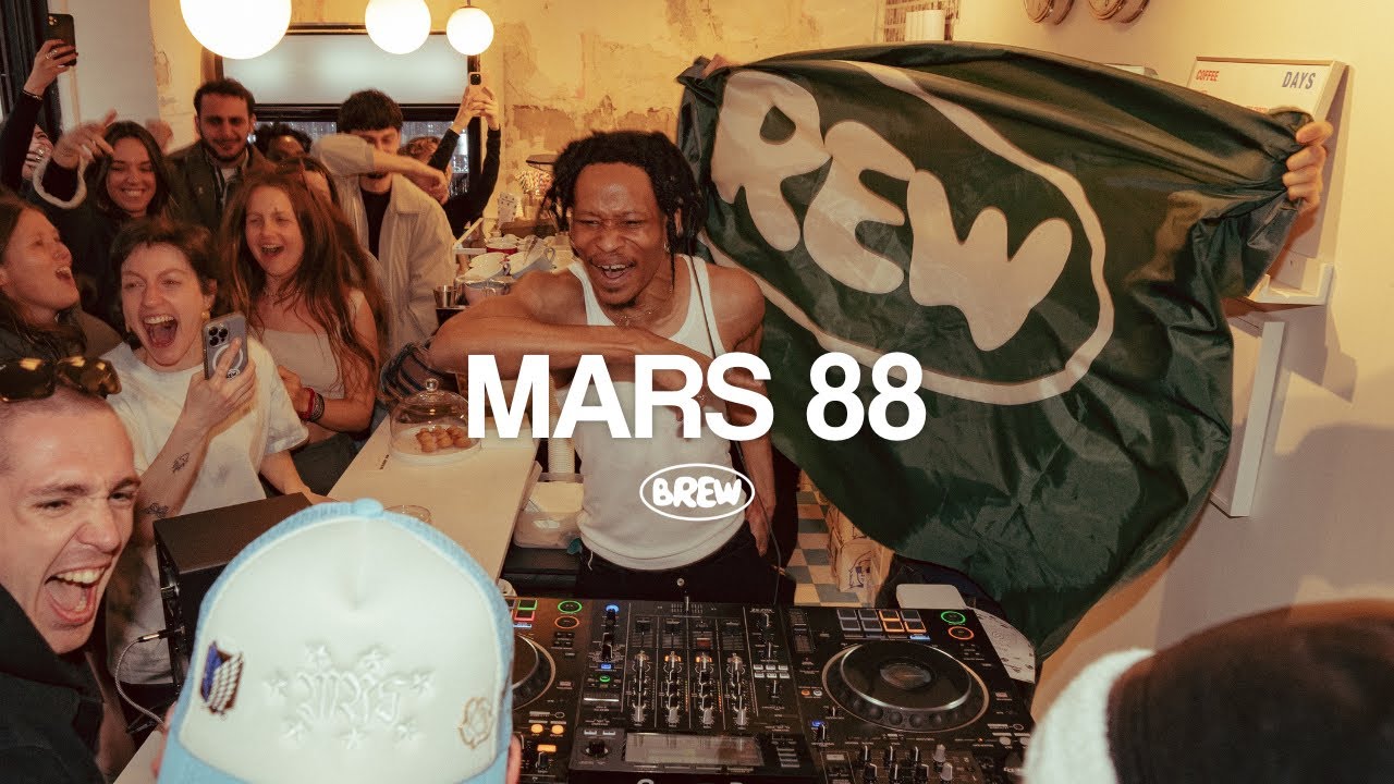 MARS 88⎟Bass, Baile Funk and Club Edits Cafe Set⎟BREW FM - YouTube