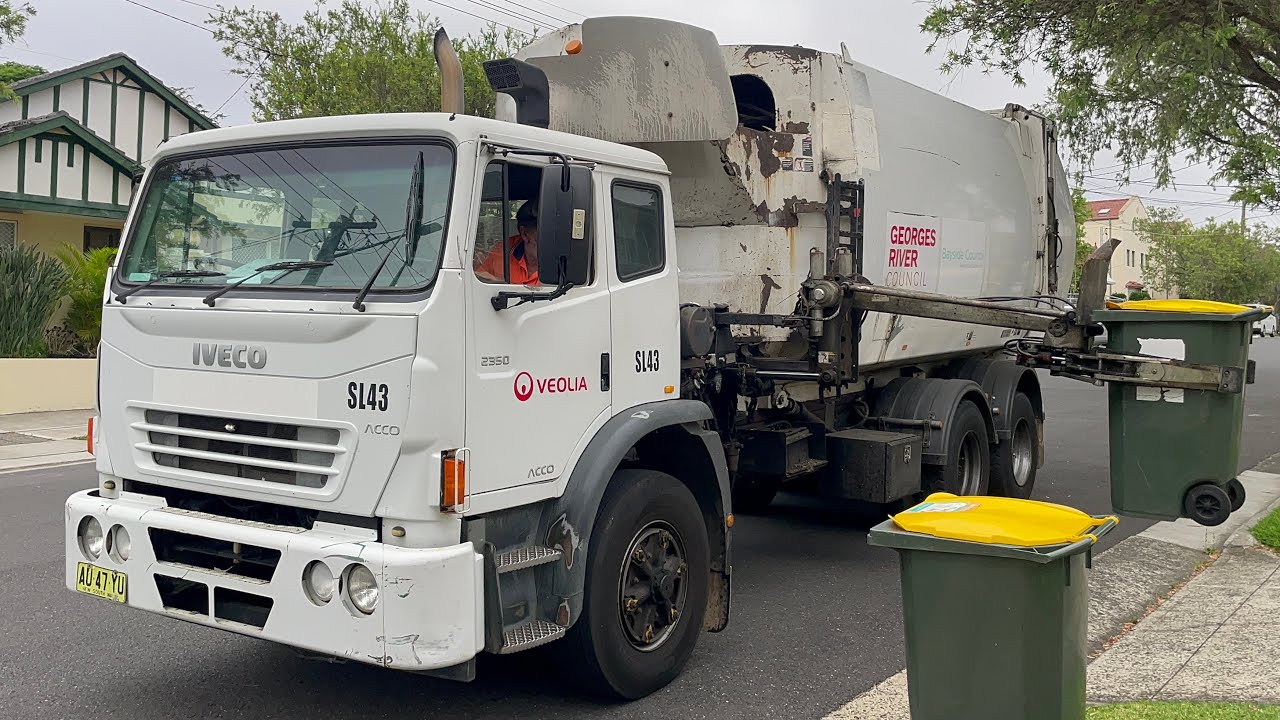 George’s River Recycling SL43 - YouTube