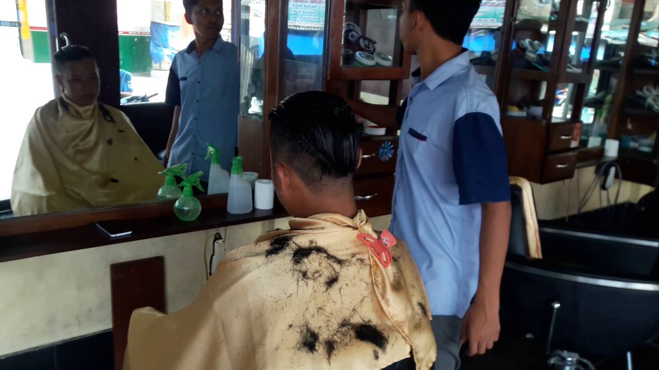 Tutorial Cara potong rambut undercut rapi dan sangat memuaskan ...