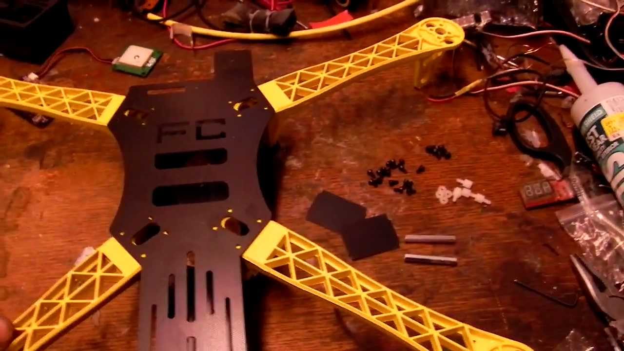 The reptile FPV frame crawls in, 1st impressions and paint. - YouTube