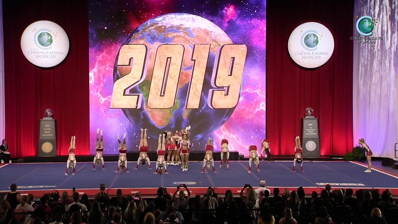 KC Cheer - Fearless [L5 Senior Small All Girl - Semis] - YouTube
