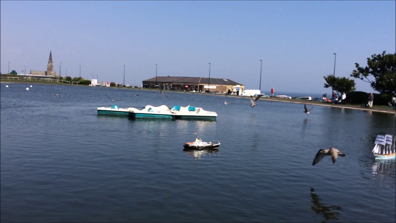 Model Boats on Tynemouth Lake - YouTube