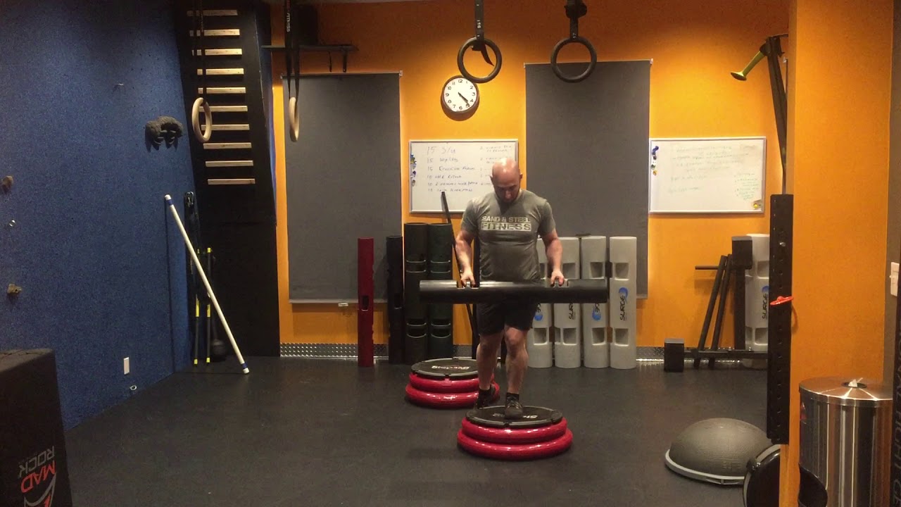 Step 360 - VIPR Single Leg Deadlift - YouTube