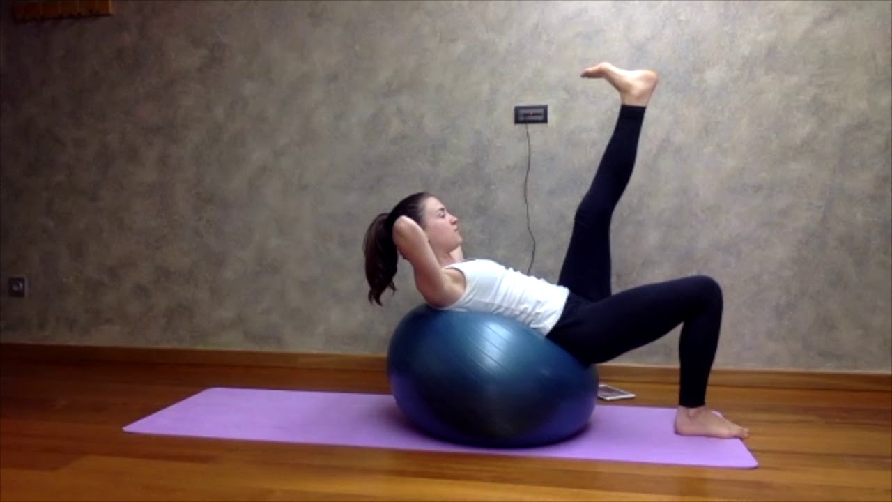 Clase de Pilates con Fit Ball - YouTube